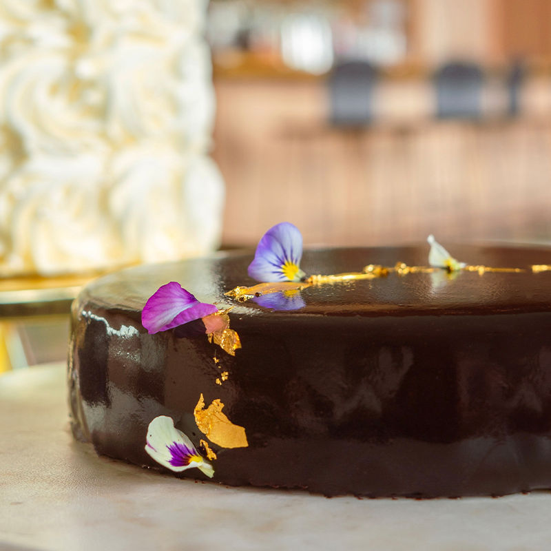 CHOCOLATE DECADENCE CAKE – G.LION HAWAII