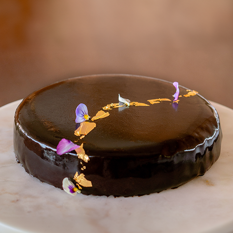CHOCOLATE DECADENCE CAKE – G.LION HAWAII